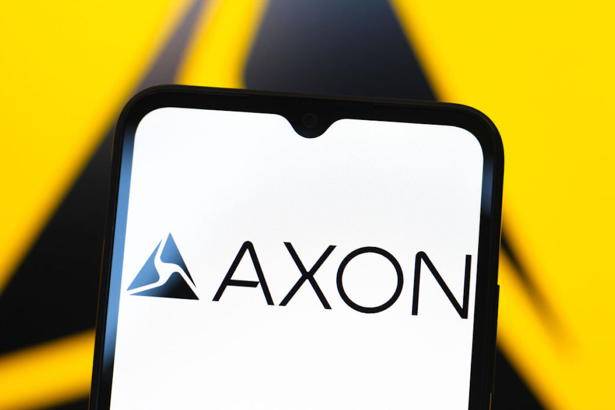 米警察向けテクノロジー最大手Axon、「AI搭載の監視ツール」を拡大 | Forbes JAPAN 公式サイト（フォーブス ジャパン）
